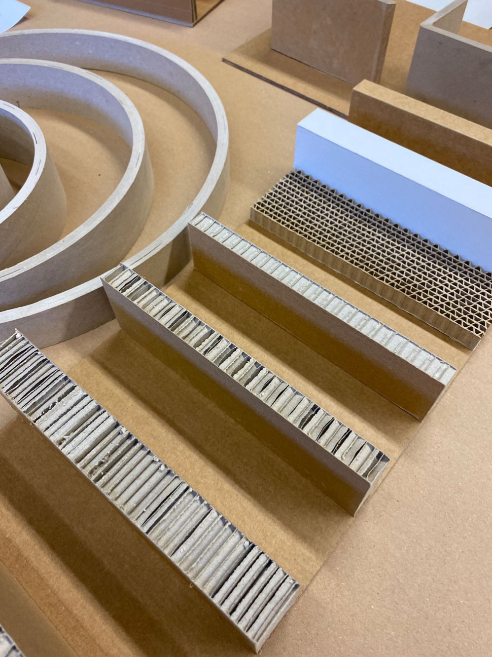 Building with Paper | facadeworld